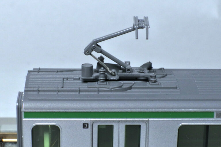 KATOのE233系3000番台で首都圏再現を実現 製品構成と模型ディテールを徹底解説